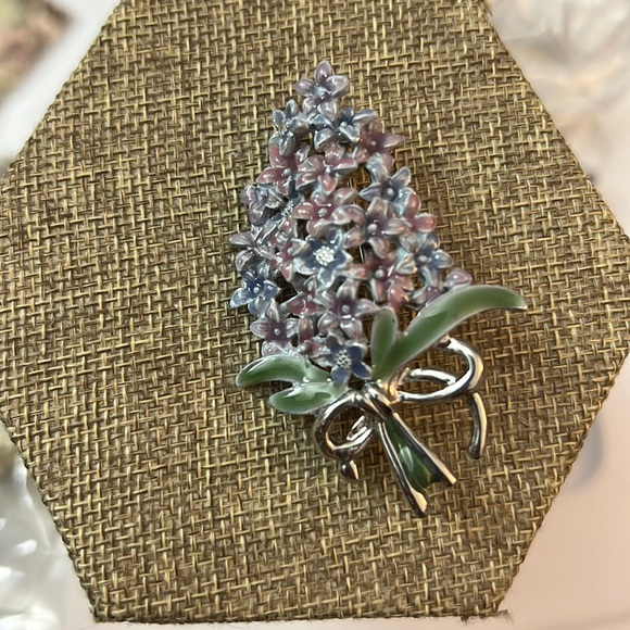 Jewelry | Vintage Brooch Violets Lilac Hyacinth Bouquet | Poshmark